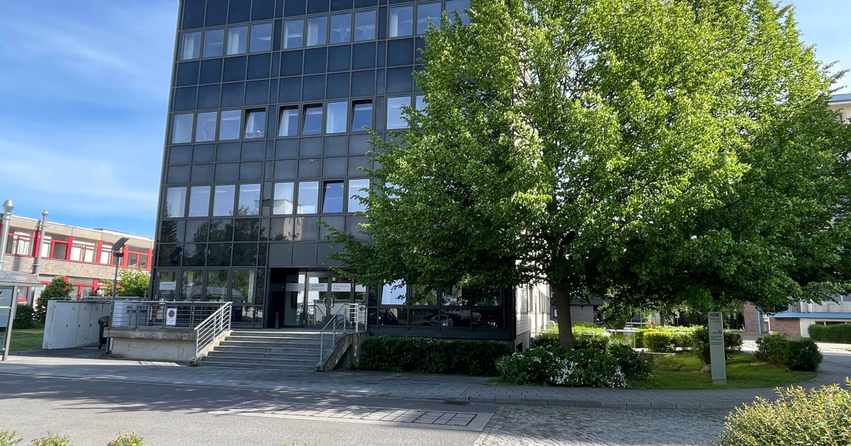 Helmholtz-Zentrum Dresden-Rossendorf (HZDR) – Forschungsstelle Leipzig ...